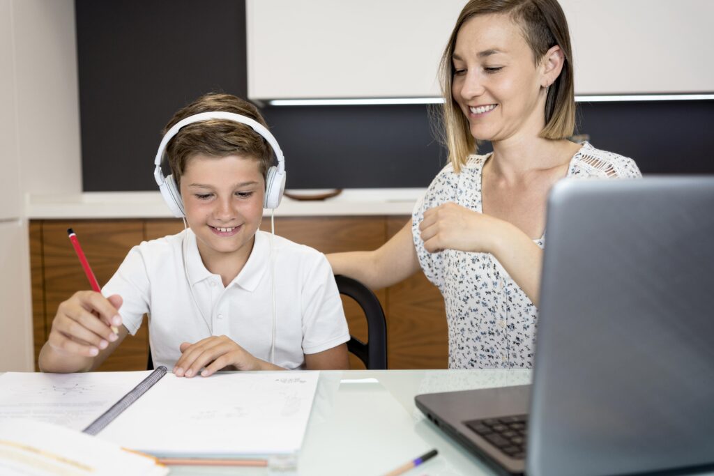 One-on-One vs. Group Tutoring: Which Is Best for Your Child? - Tutor ...